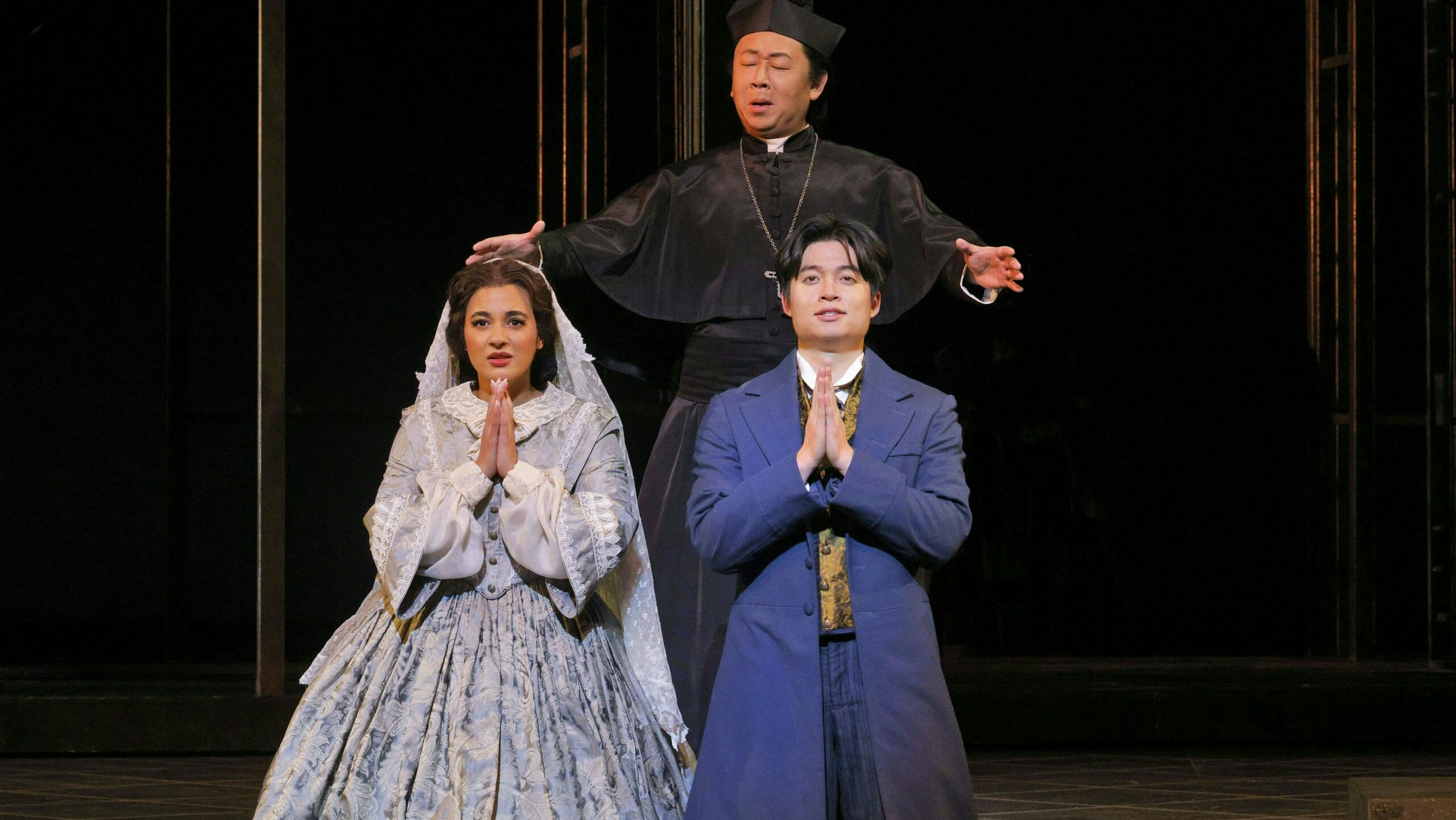 My Verona Review | Parterre Box