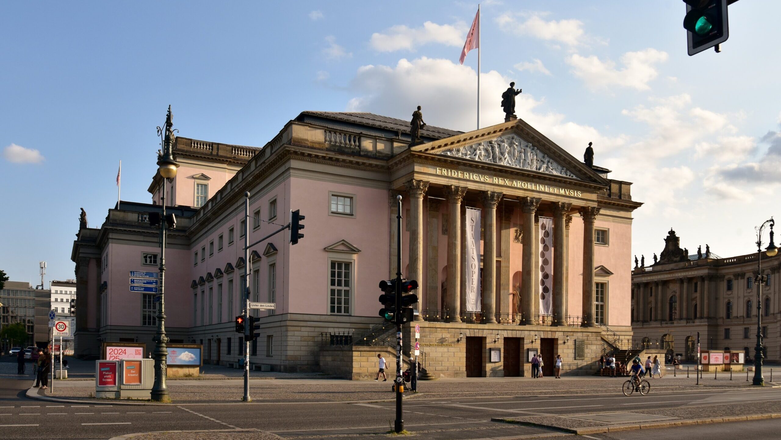 Berlin Staatsoper Unter den Linden - Norma Broadcast & Live Chat ...