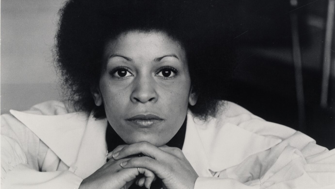 A matinée, a Pinto play - Parterre Box